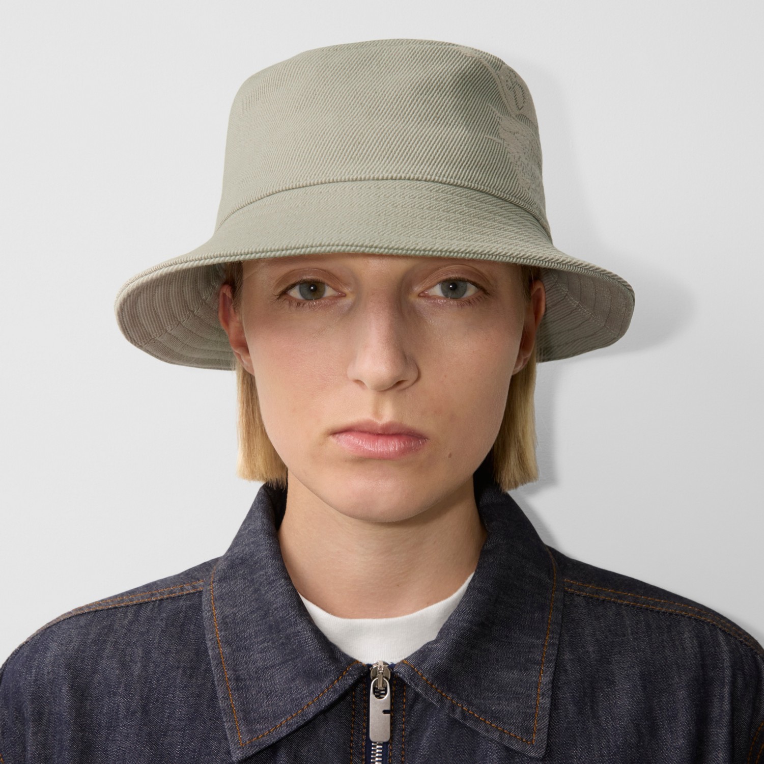 EKD Cotton Blend Bucket Hat in Hunter - Men | Burberry® Official EKD Cotton Blend Bucket Hat in Hunter - Men | Burberry® Official