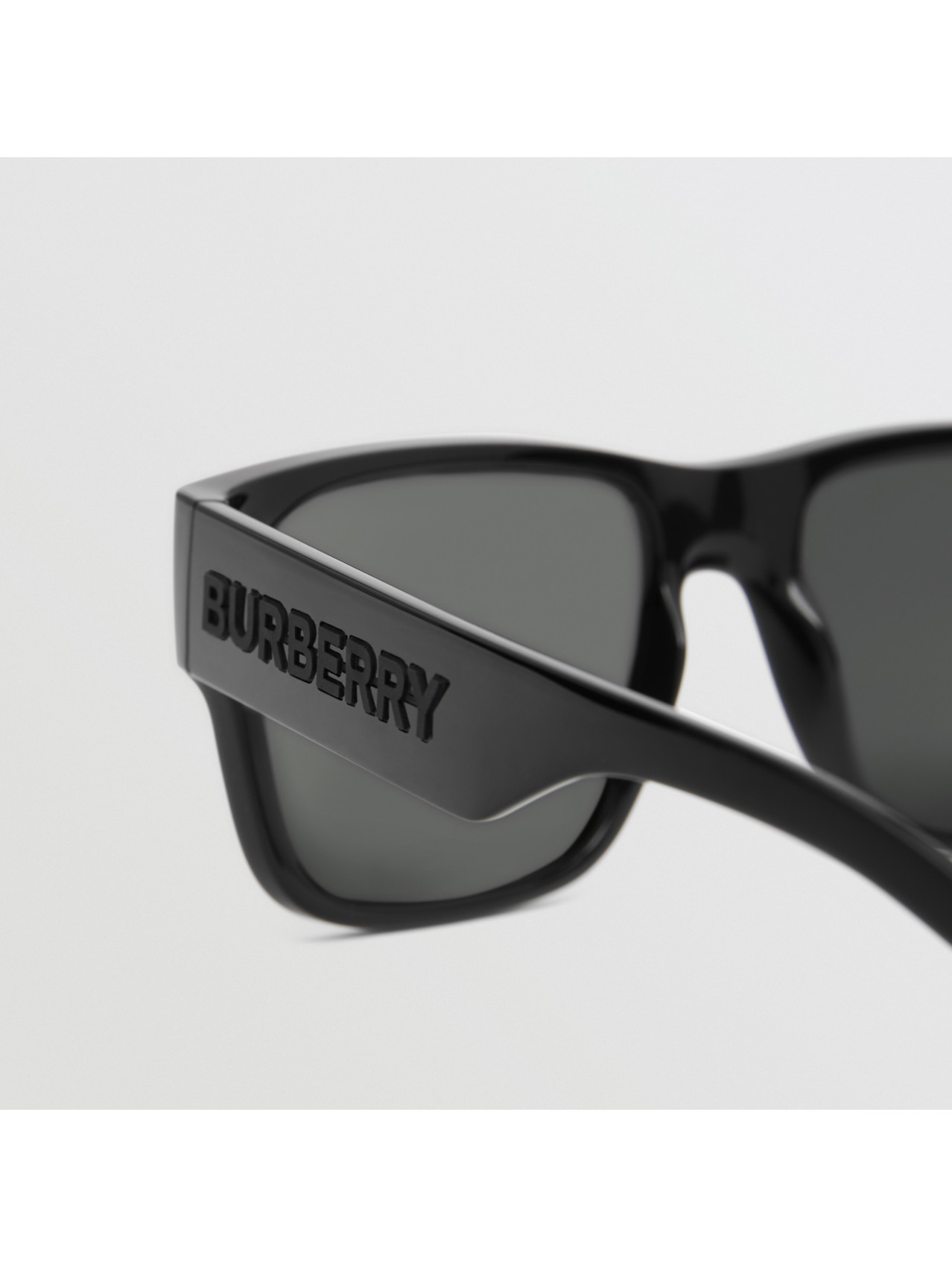 Men’s Designer Eyewear | Opticals & Sunglasses | Burberry® Official