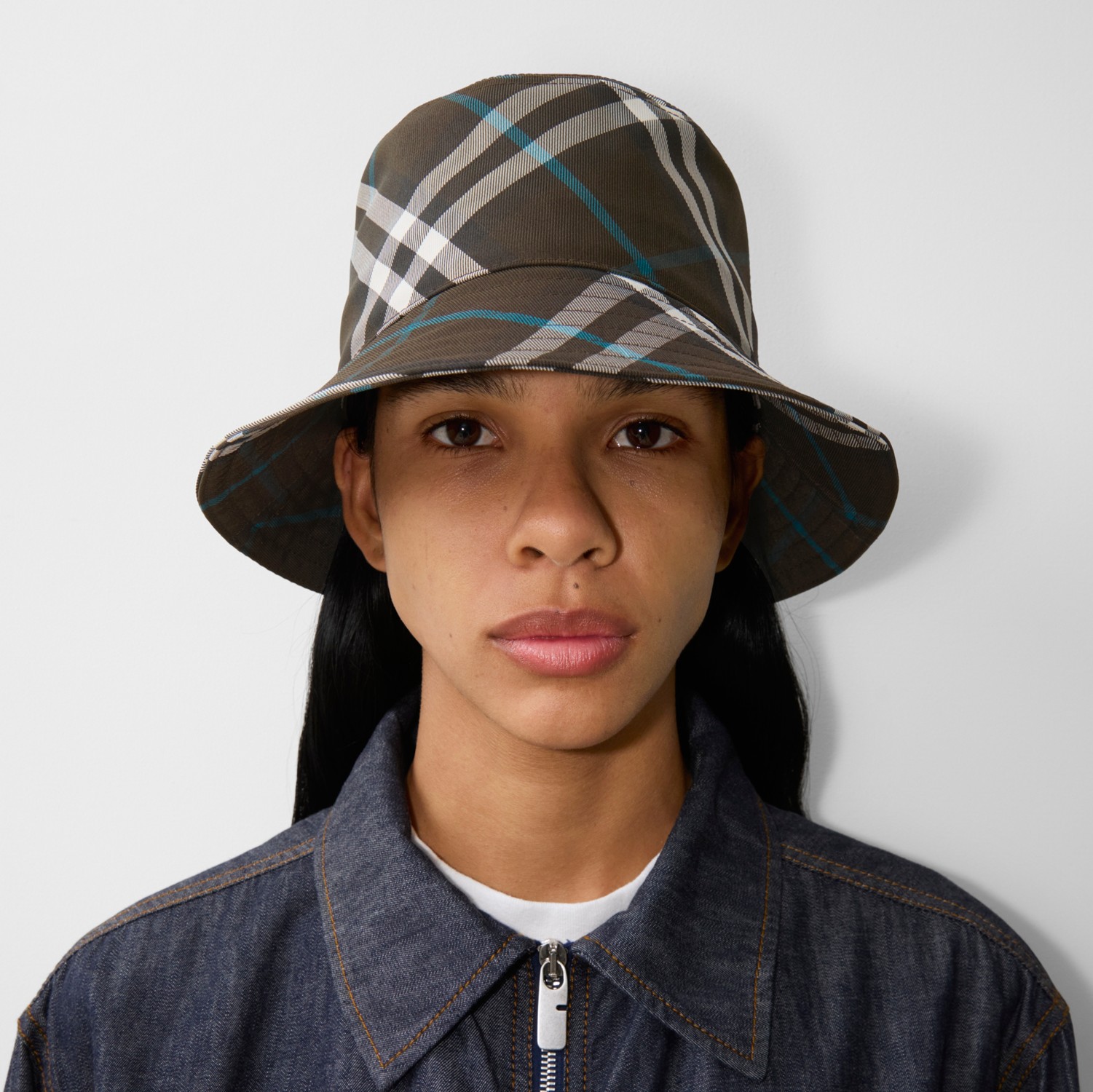 Sombrero de pesca Check (Snug) - Hombre | Burberry® oficial Sombrero de pesca Check (Snug) - Hombre | Burberry® oficial