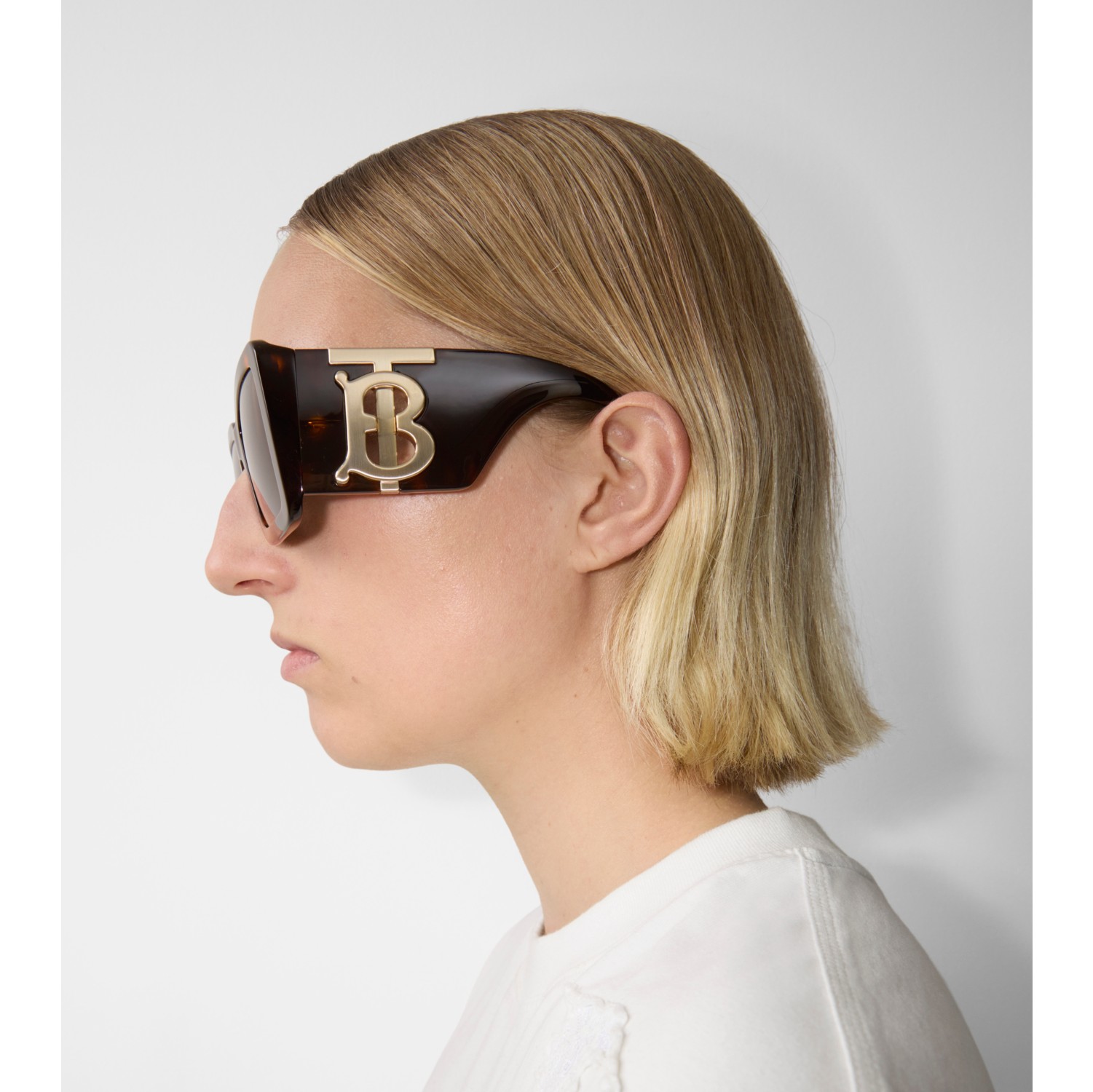 TB Square Sunglasses in Tortoiseshell - Women | Burberry® Official