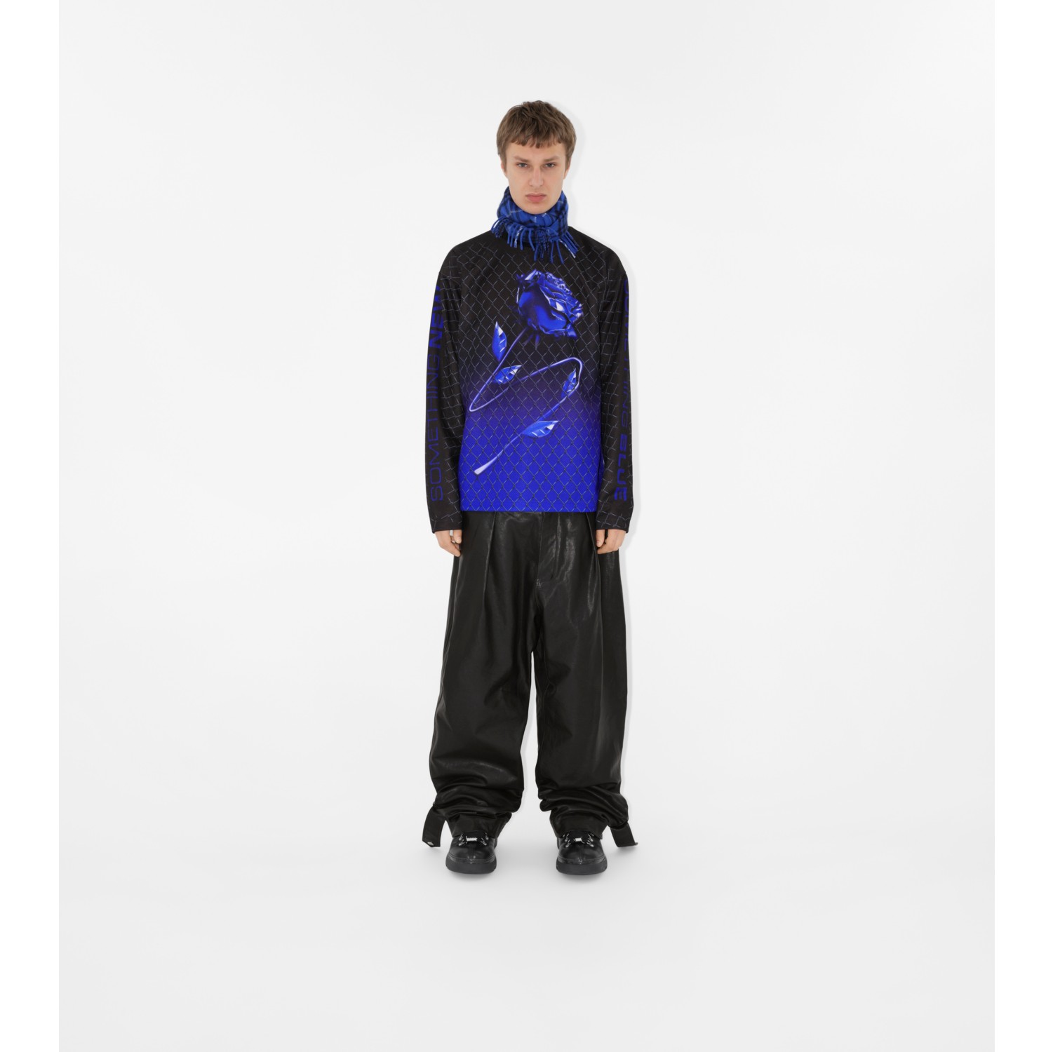 Narrow Check Cashmere Scarf in Knight | Burberry® Official