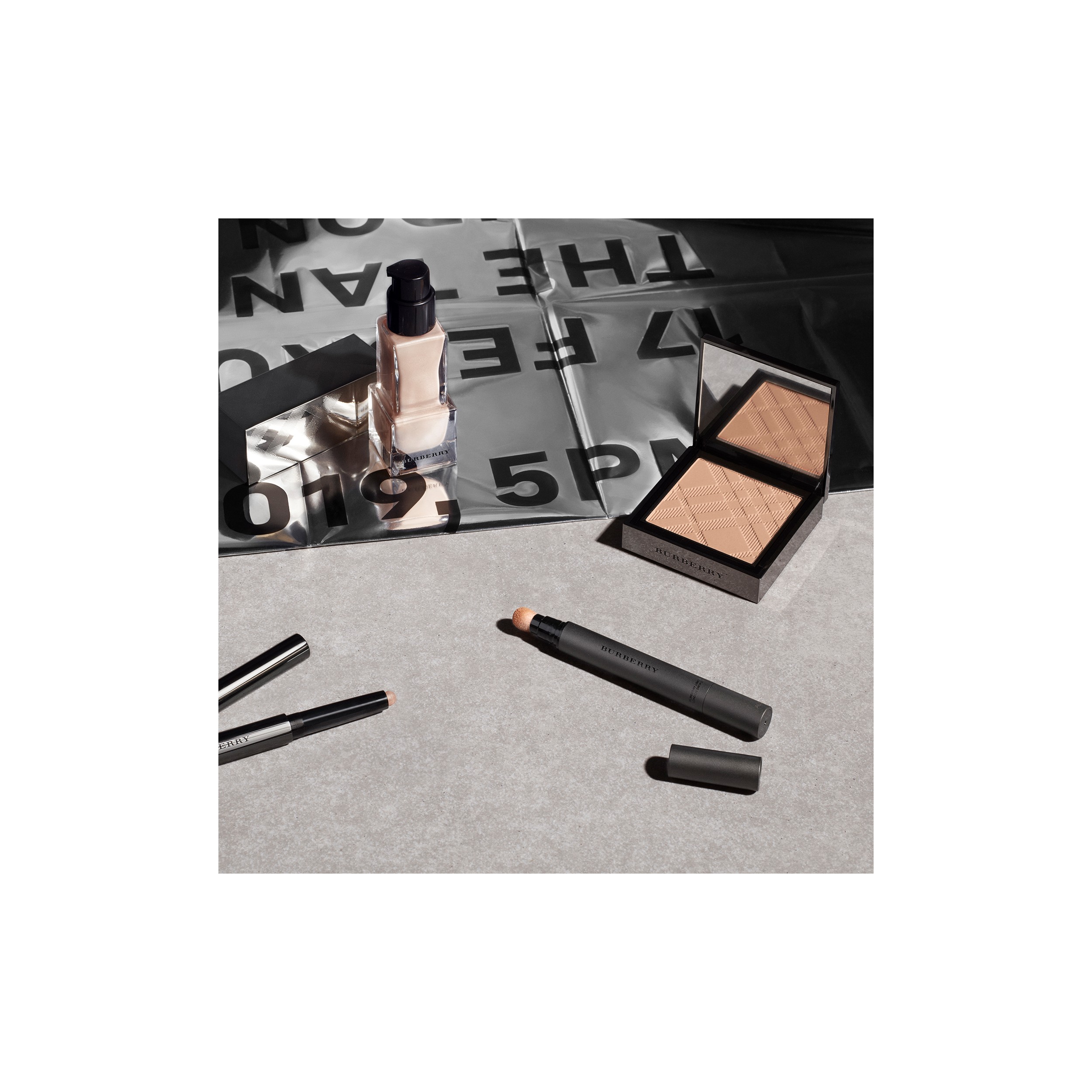 Burberry Cashmere Concealer – Porcelain No.01 - Women | Burberry® Official