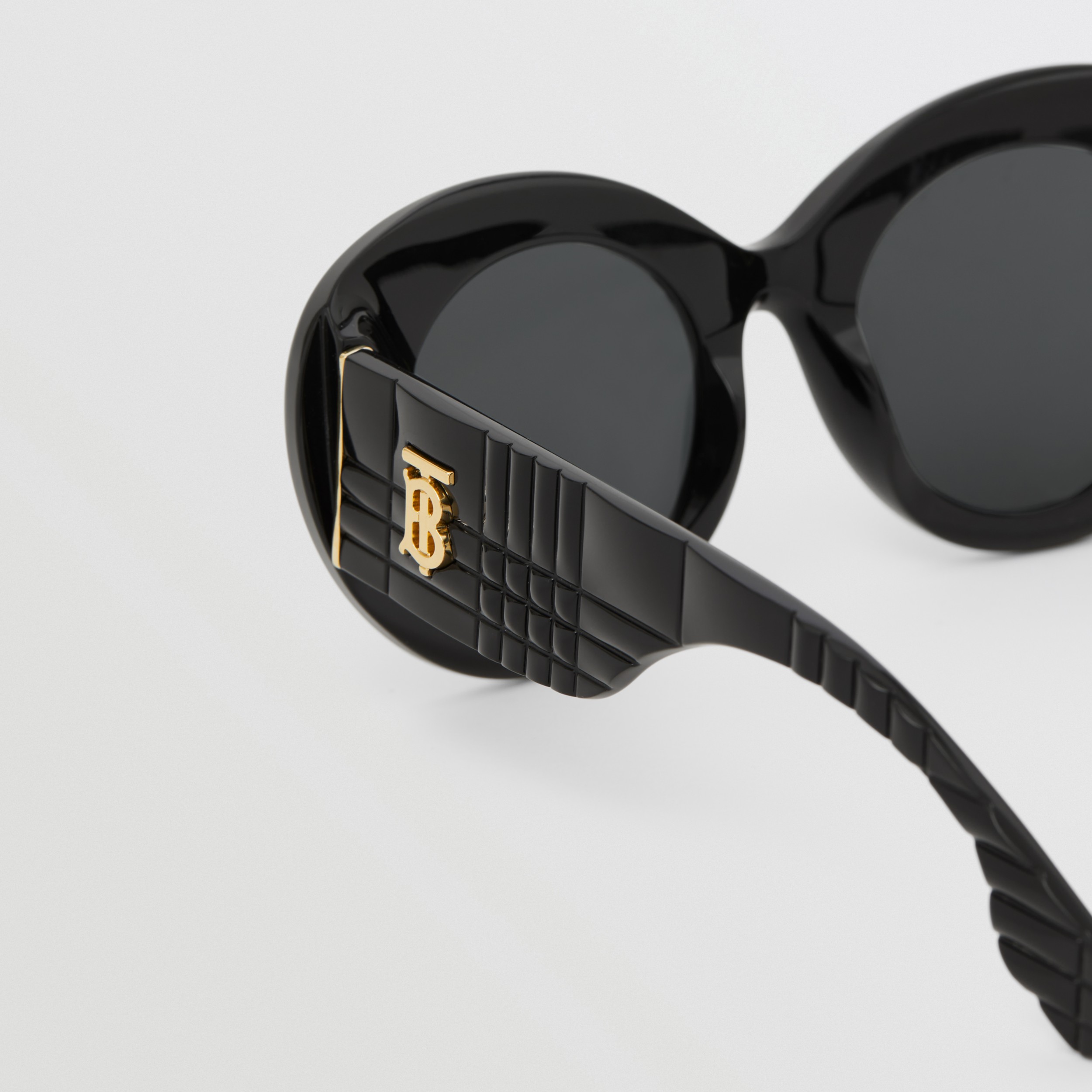 Monogram Motif Oversized Round Frame Lola Sunglasses in Black/black - Women | Burberry® Official