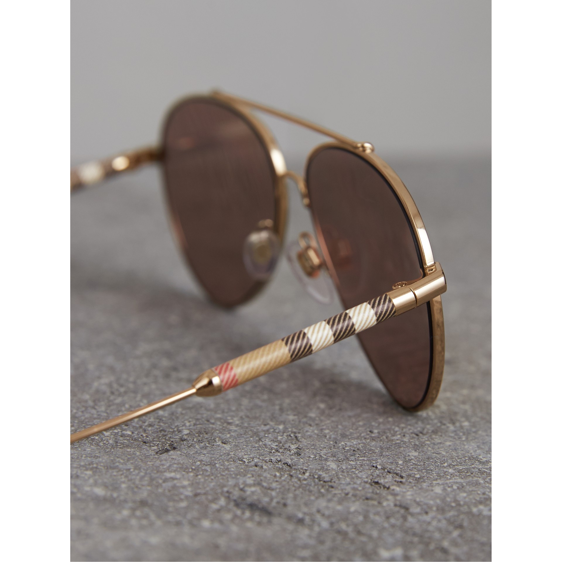 Check Detail Mirrored Pilot Sunglasses In Rose Gold Women Burberry