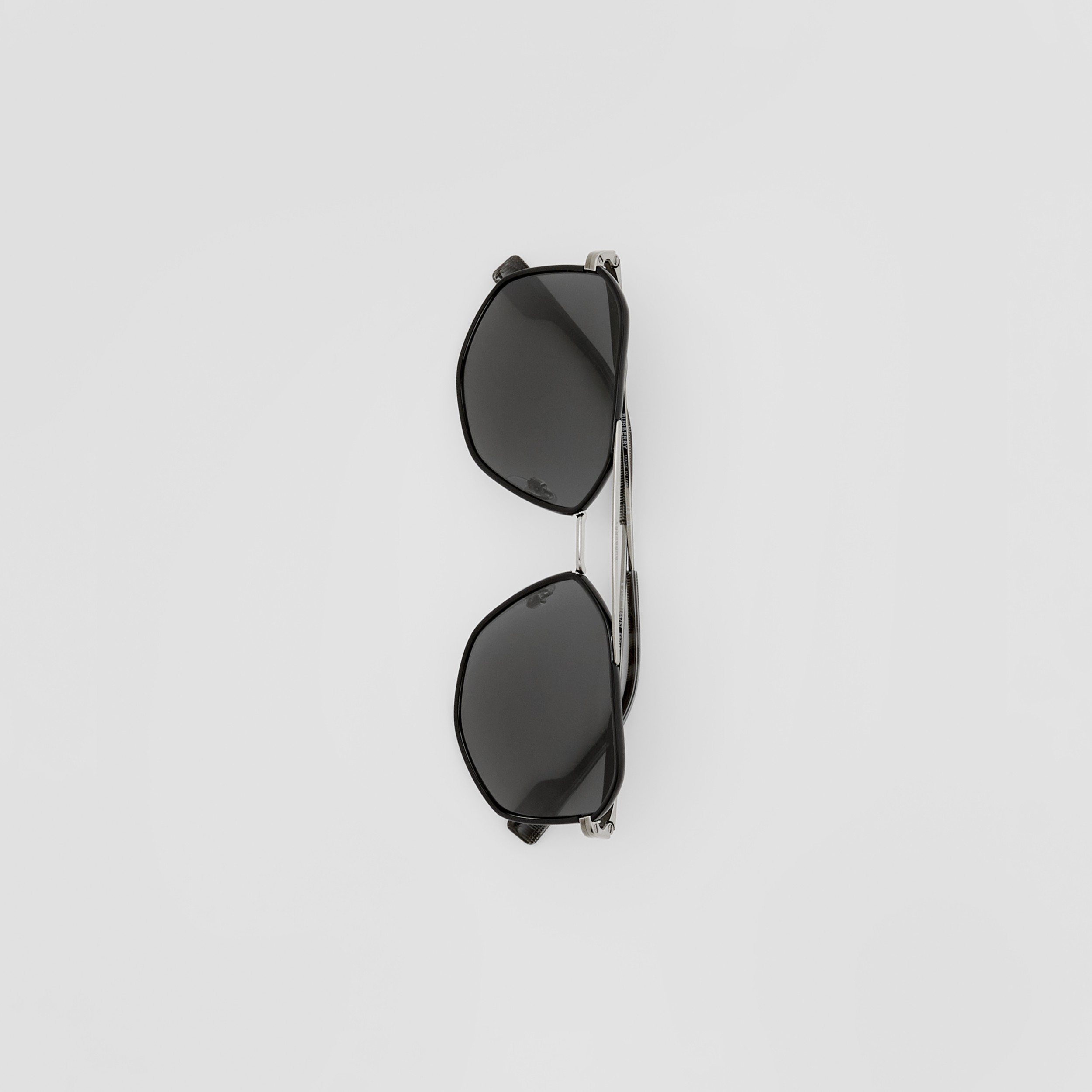 Geometric Frame Sunglasses In Black Men Burberry® Official