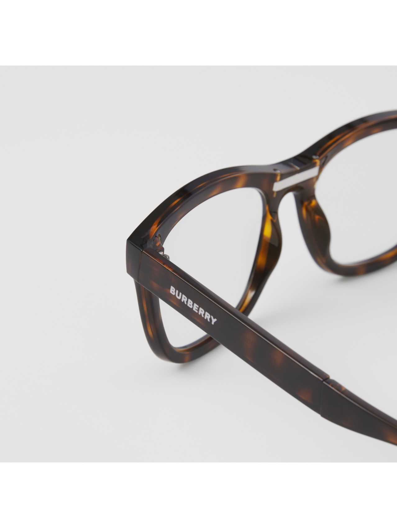 Mens Designer Eyewear Opticals And Sunglasses Burberry® Official