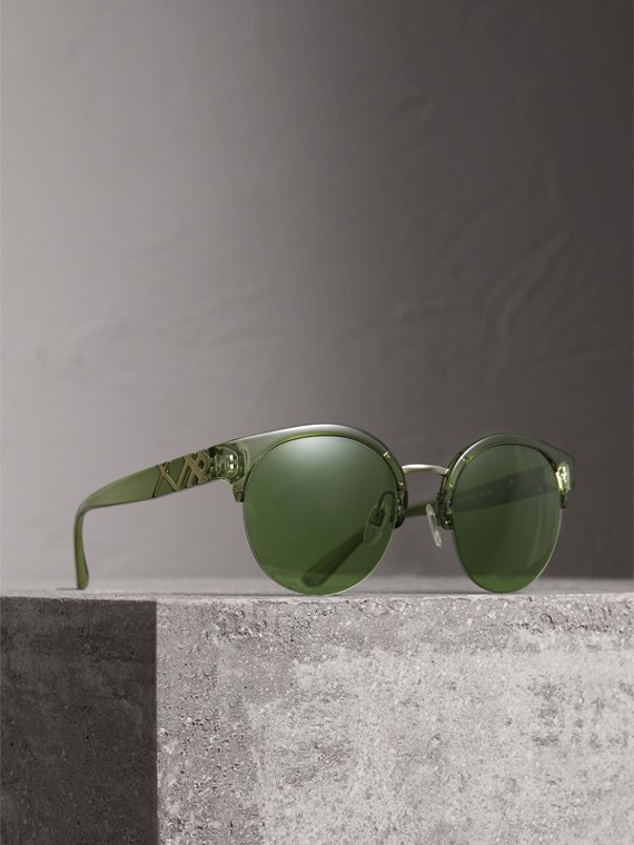Check Detail Cat Eye Sunglasses In Light Russet Brown Women