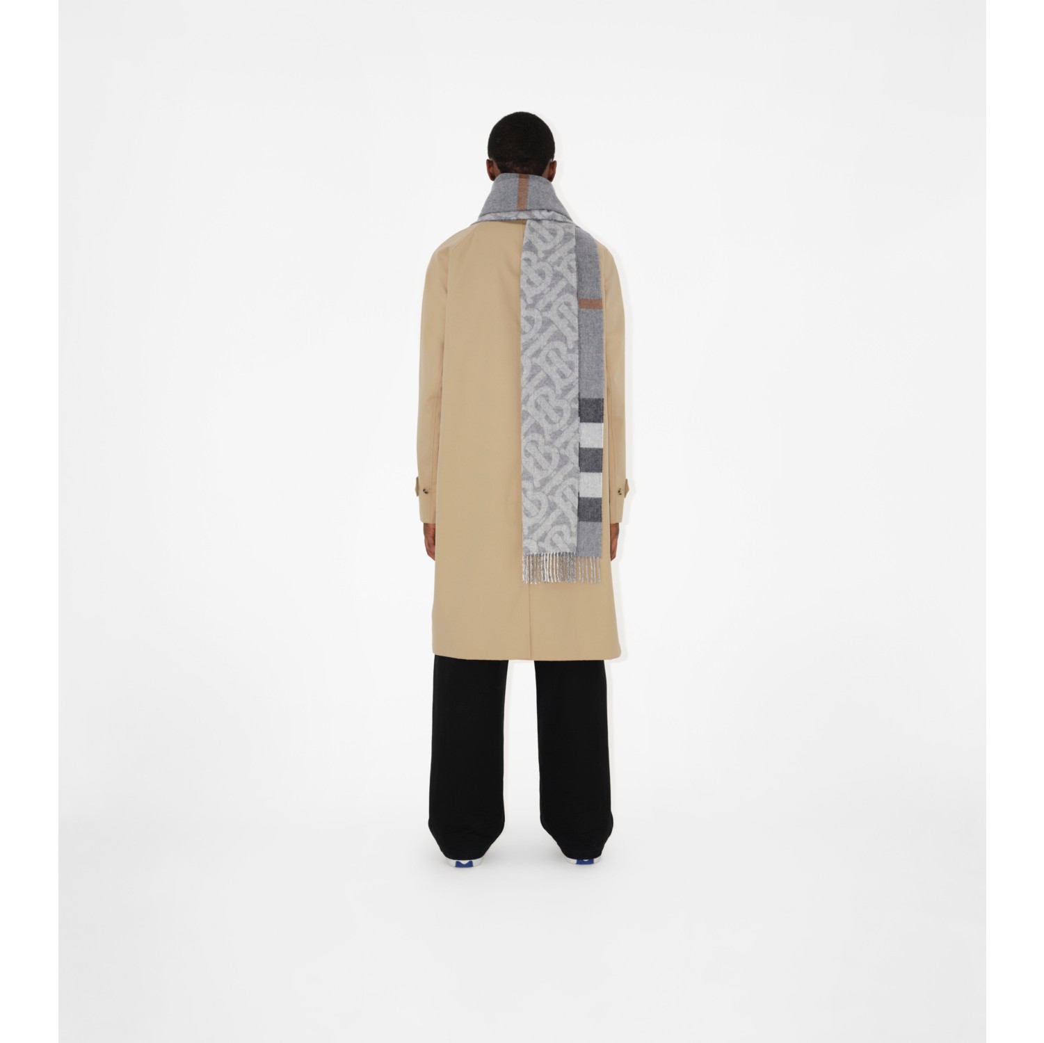 Reversible Monogram Check Cashmere Scarf in Mid grey | Burberry® Official