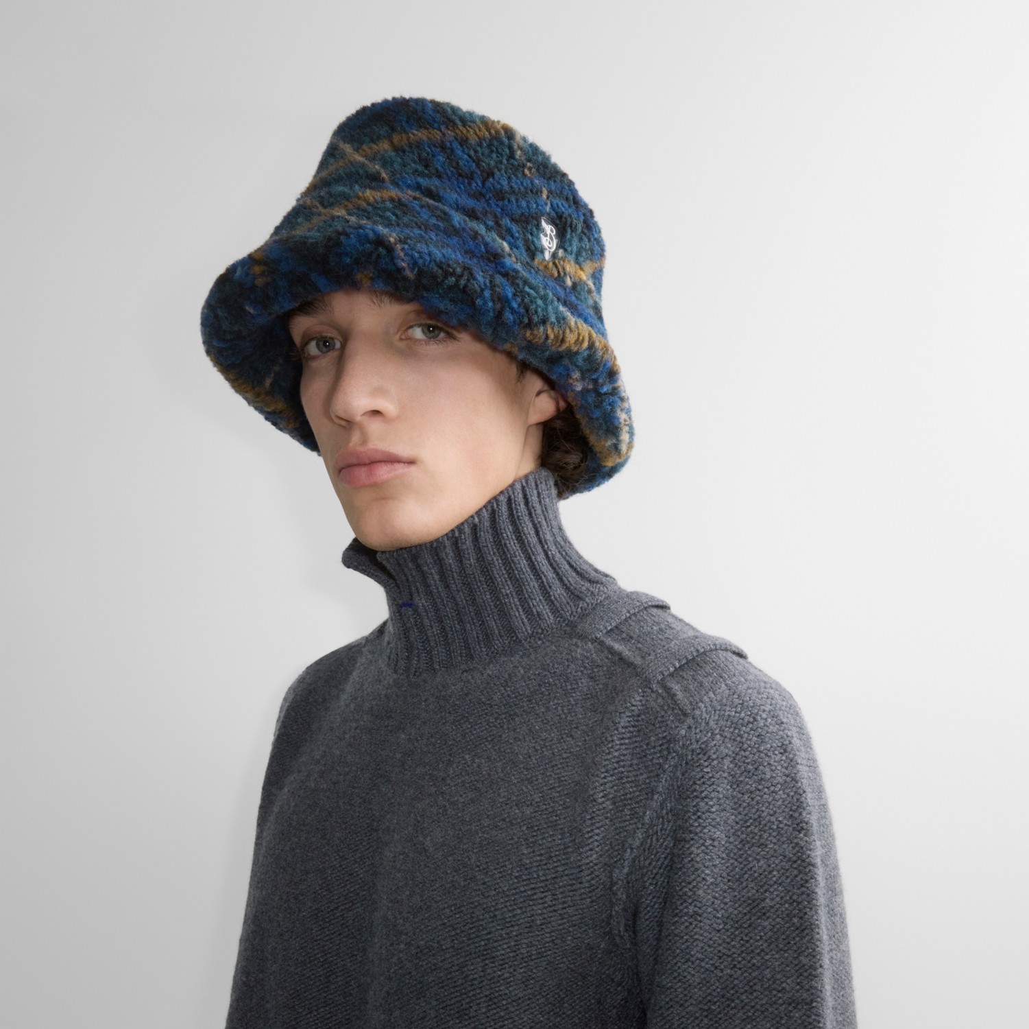 Sombrero de pesca en polar Check (Medianoche) - Hombre | Burberry® oficial Sombrero de pesca en polar Check (Medianoche) - Hombre | Burberry® oficial