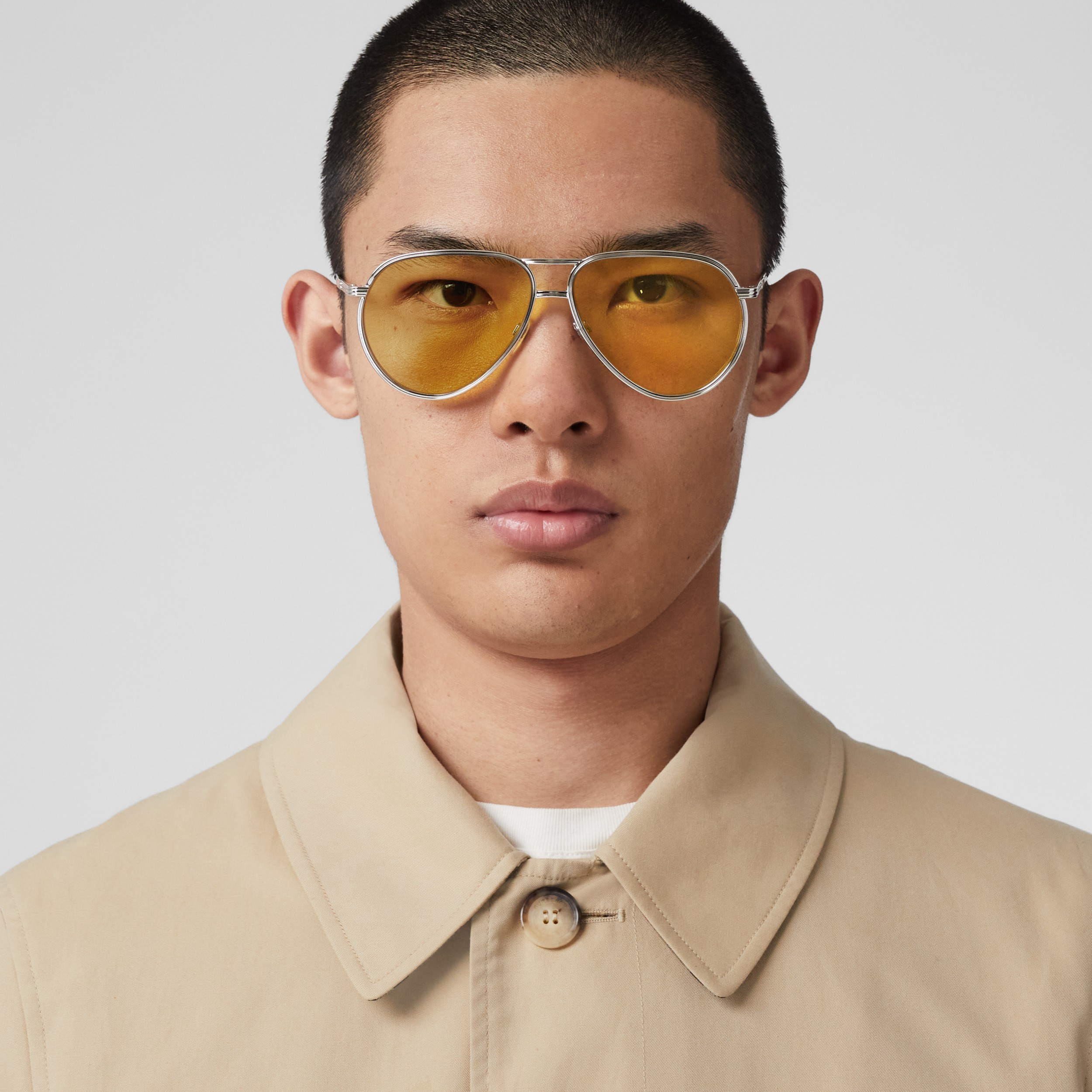 Pilot Sunglasses In Yellow Men Burberry® Official