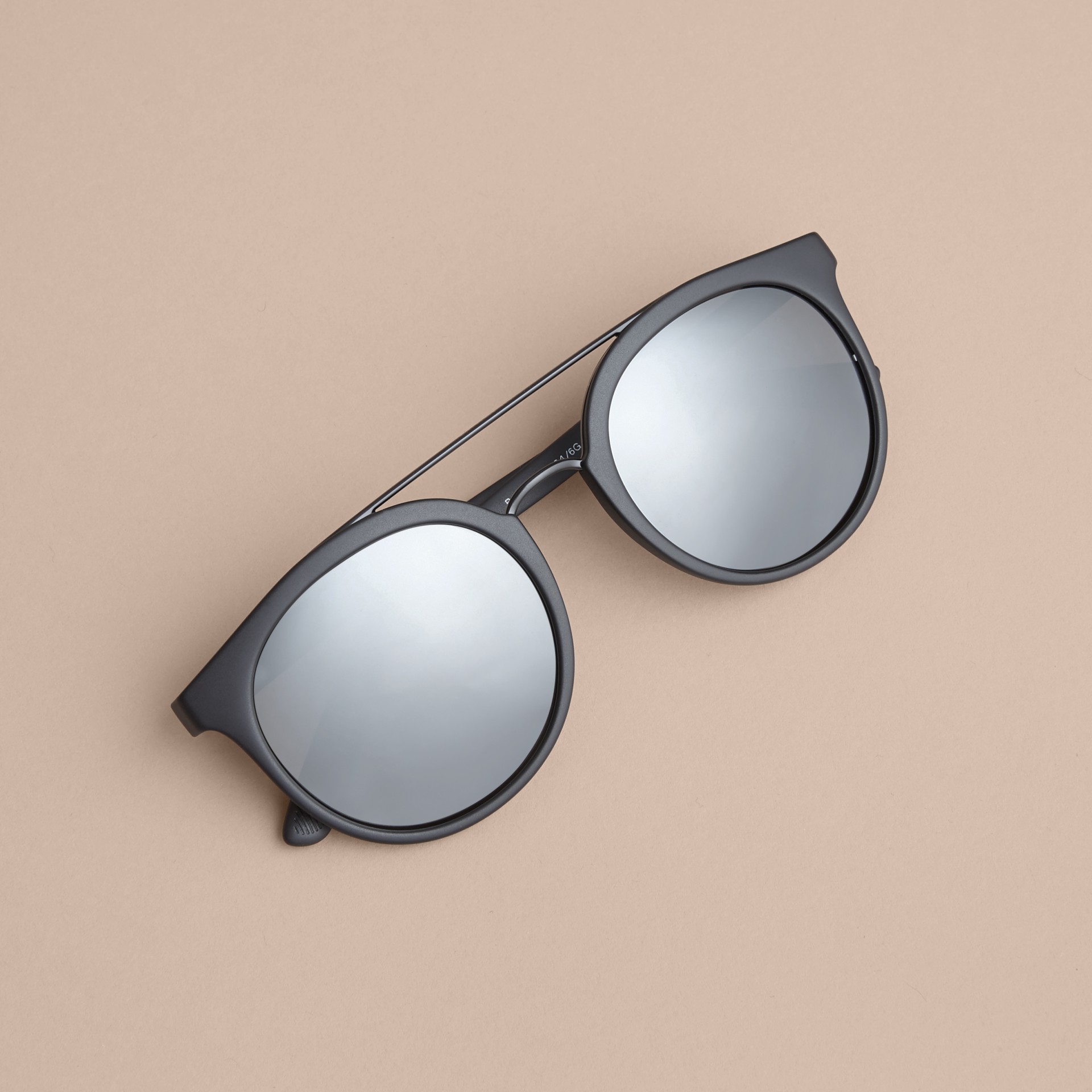 Burberry Top Bar Polarized Round Frame Sunglasses Black Modesens